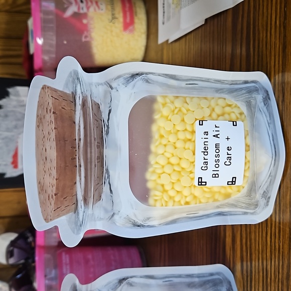 Pink Zebra | Accents | Pink Zebra Sprinkles Gardenia Blossom Air Care ...